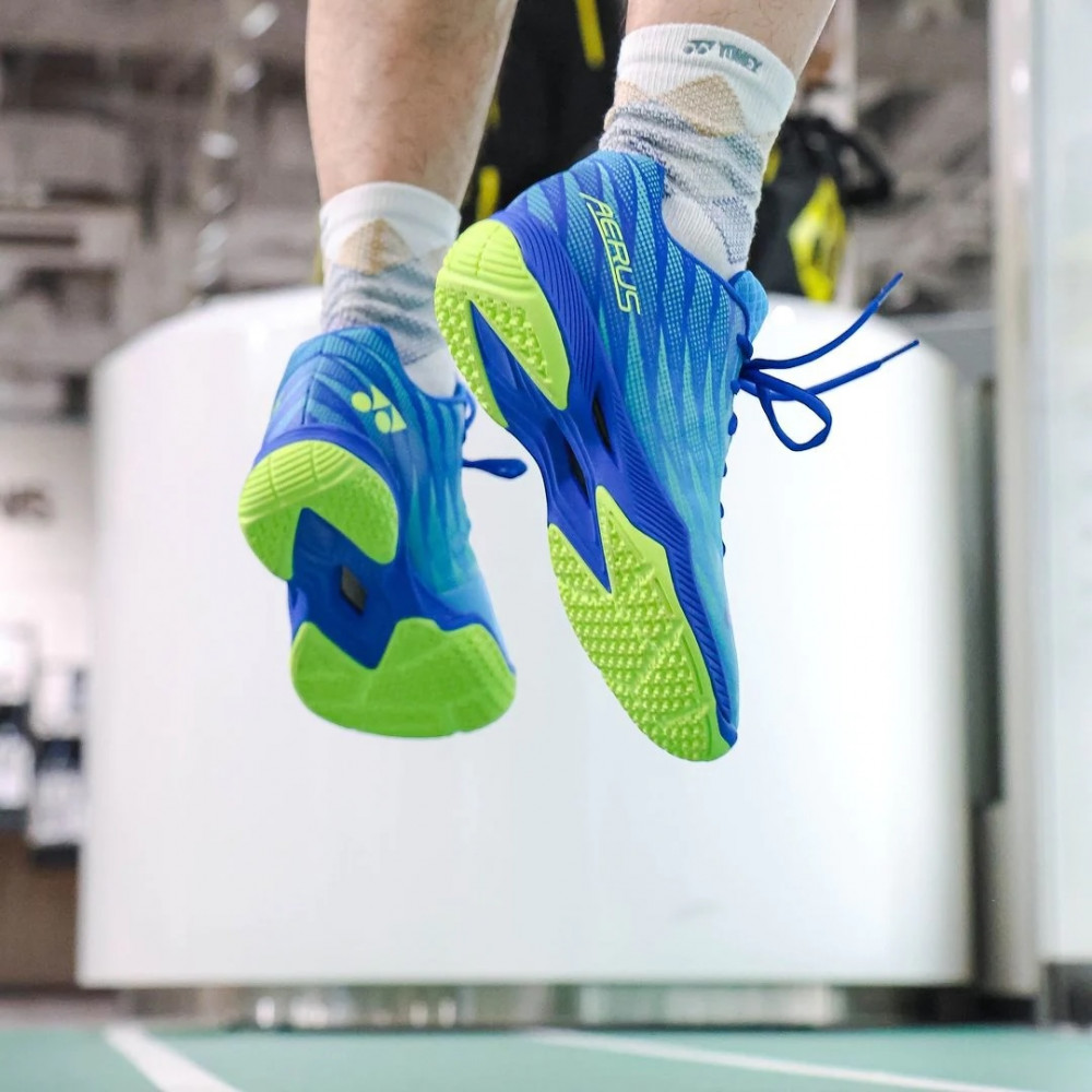 Yonex Aerus Z2 Badminton Shoes | Sanneu Sports
